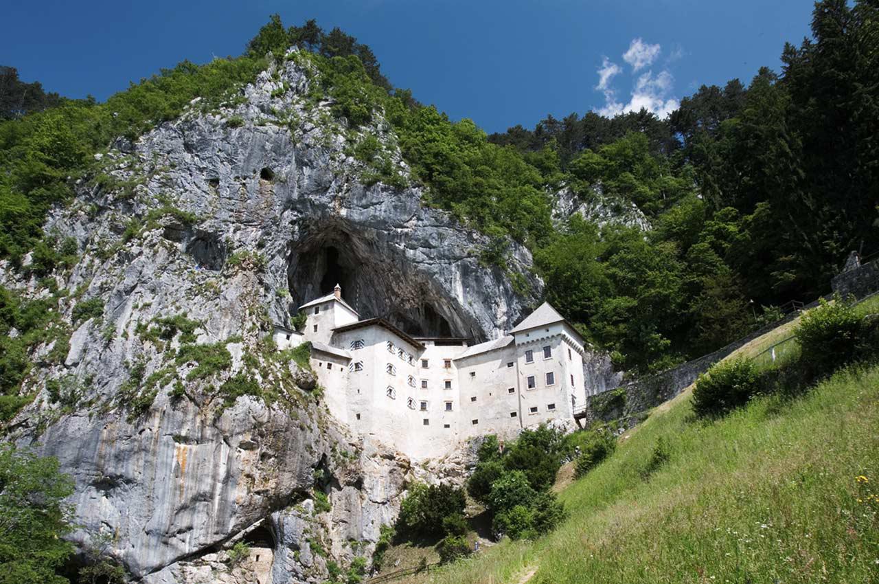 Come and Visit Us » Postojna Cave